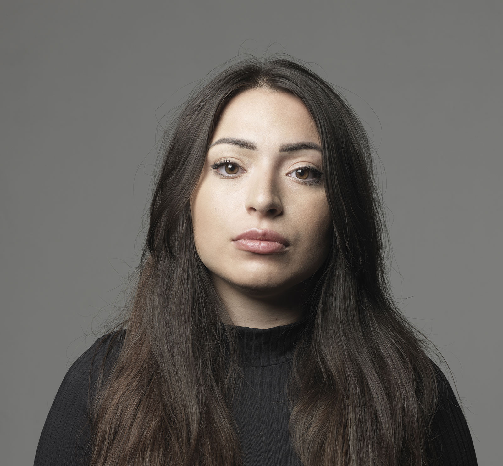 lale-gul_je-vais-vivre_web - Alina Gurdiel et Associés